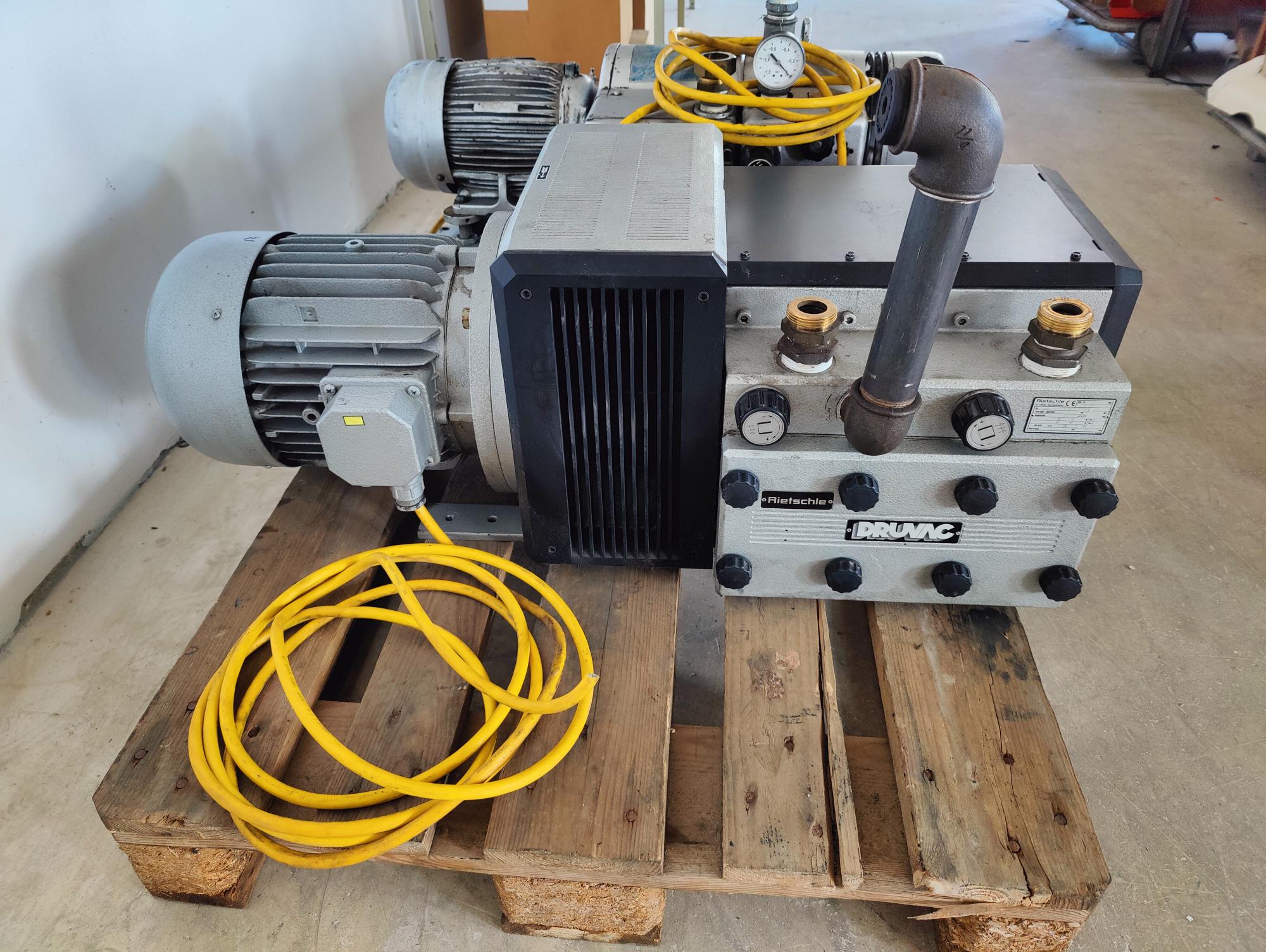 Rietschle Druvac KTA 100/2 | Van Gompel Grafische Machines b.v.