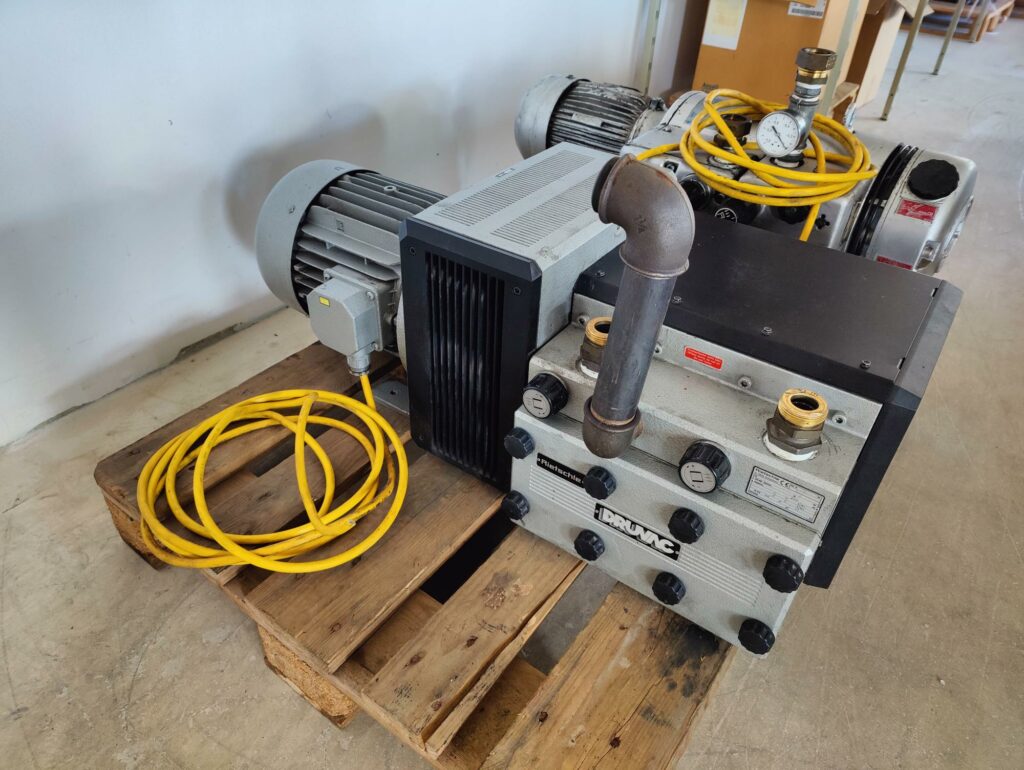 Rietschle Druvac KTA 100/2 | Van Gompel Grafische Machines b.v.