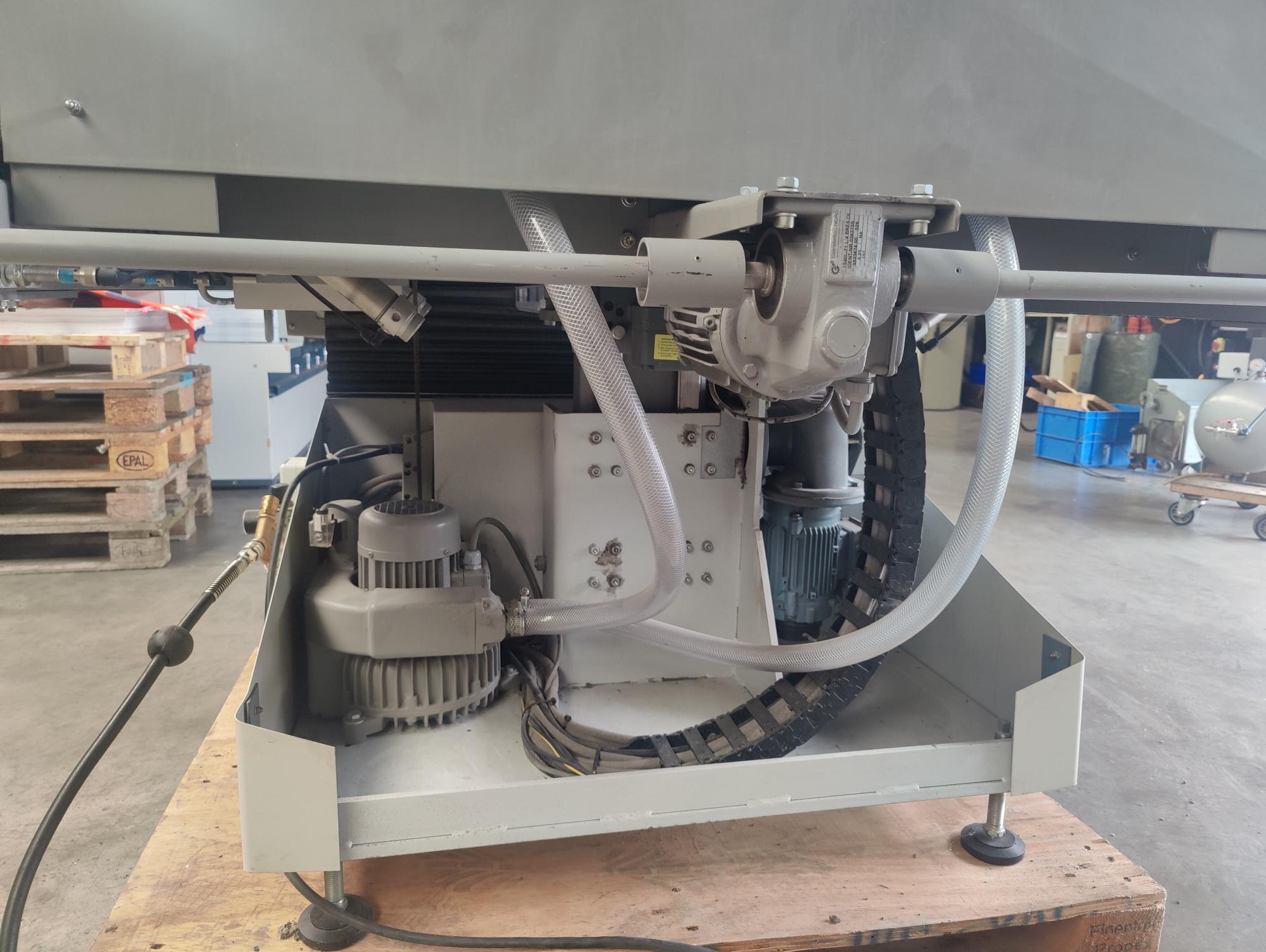 Polar RA 4 (1998) | Van Gompel Grafische Machines b.v.